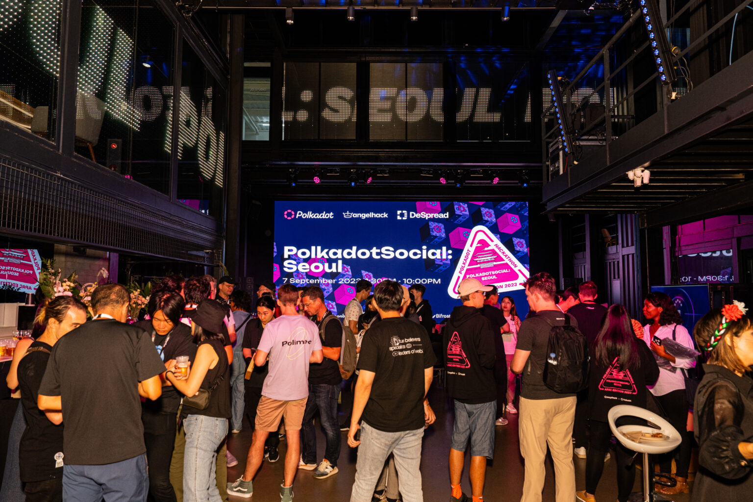 Organize Corporate Hackathon - AngelHack